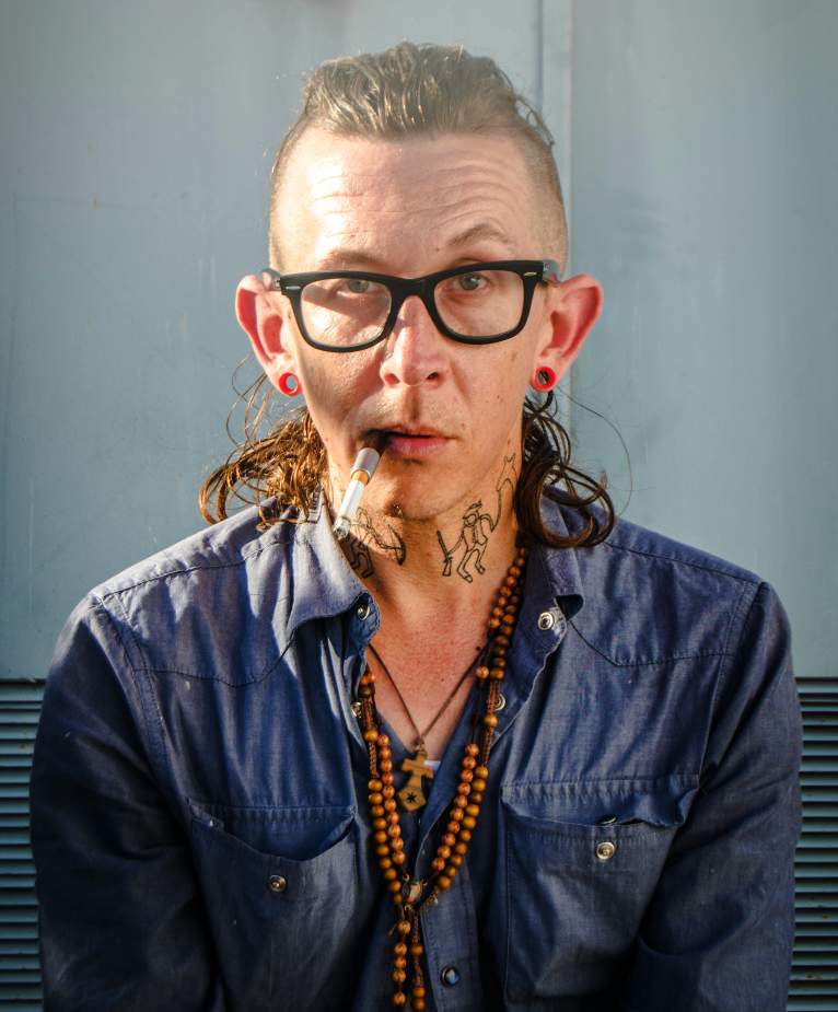 Micah P. Hinson: "Estoy tratando de encontrar una nueva forma en mi música"